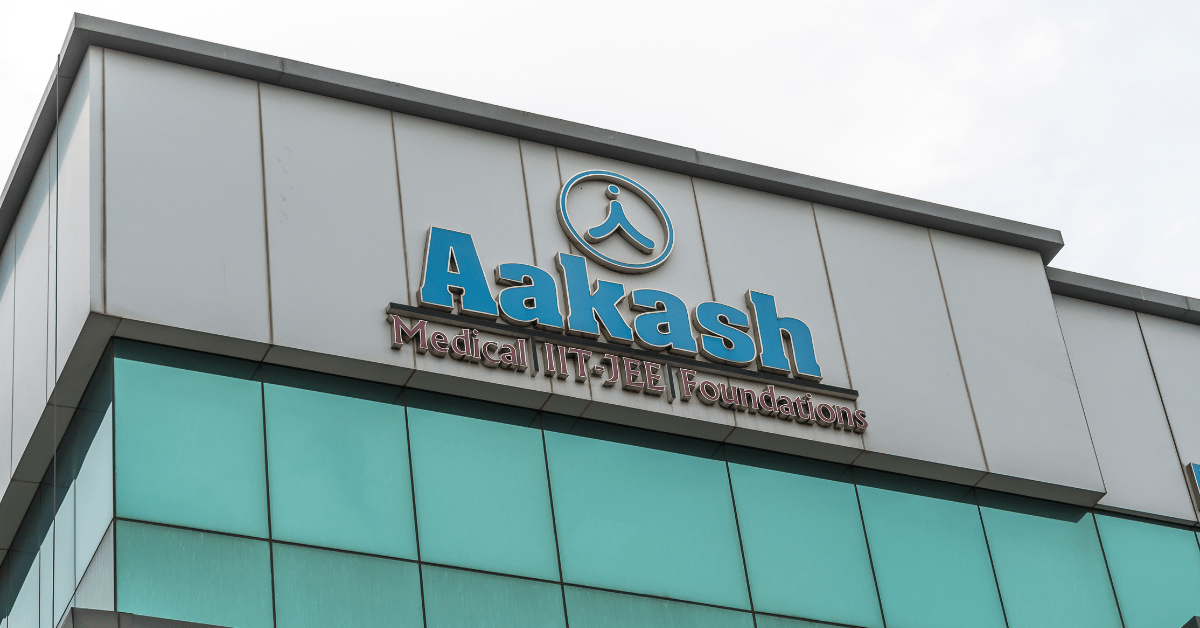 Aakash Lays Off About 80 Employees