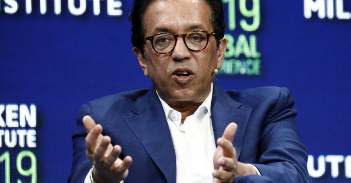 SoftBank’s Rajeev Misra Gives Up Board Seat, Along With 3 Other Exec