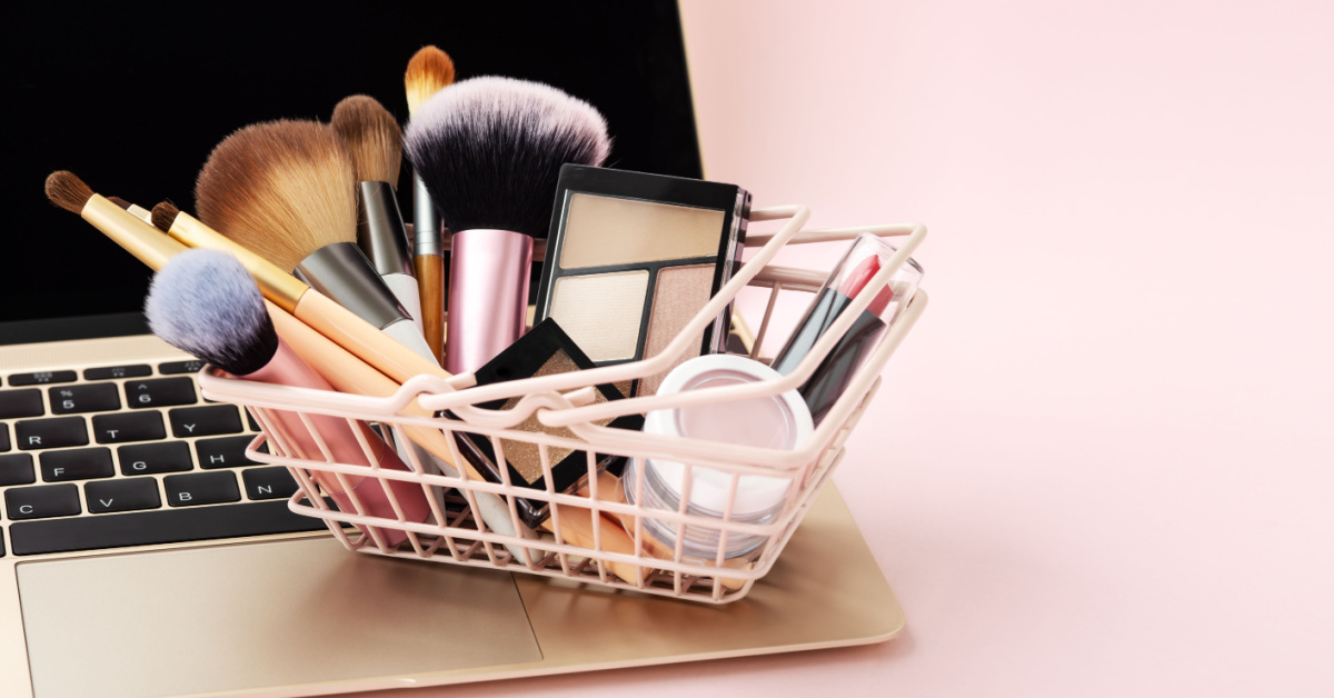 Most Indian Online Shoppers Discover Beauty, Fashion Products On Meta ...
